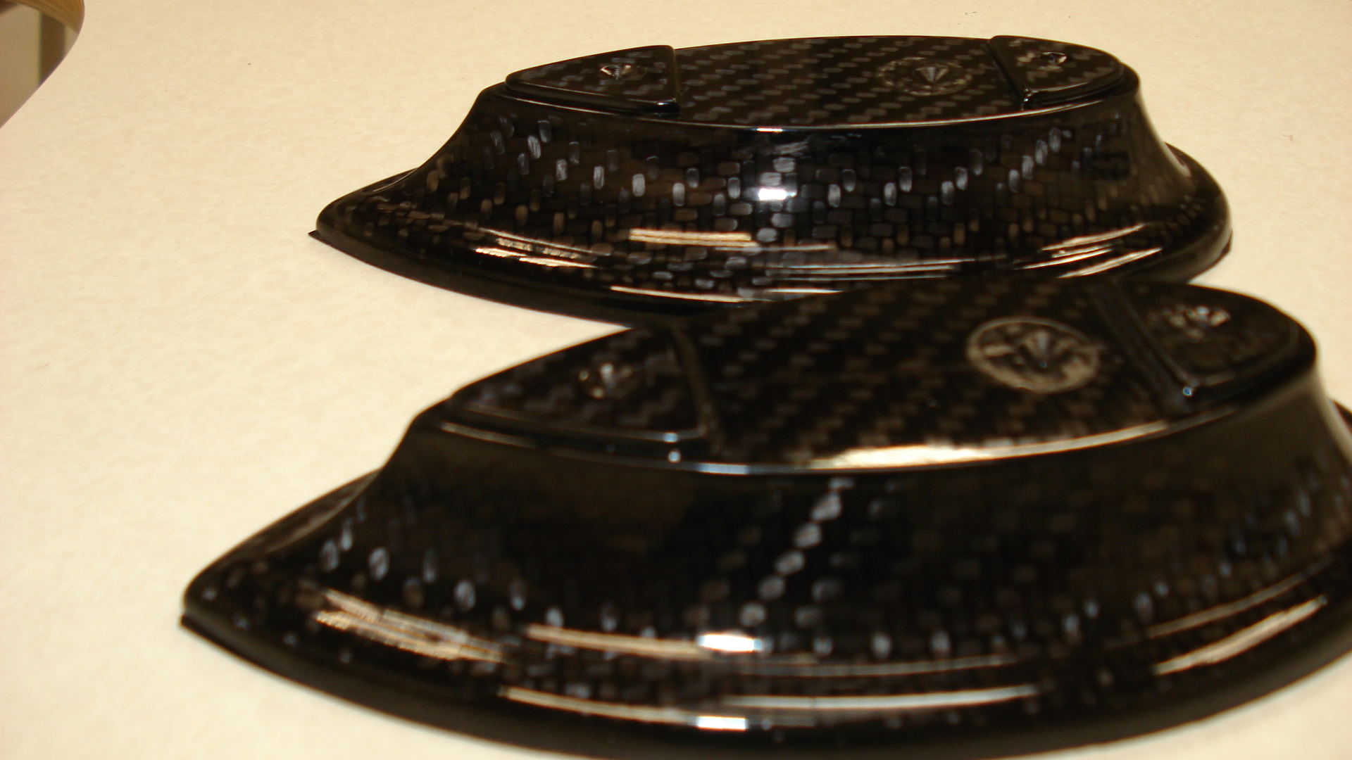 HOT PRESS PROCESSING | FINISHLINE ADVANCED COMPOSITES